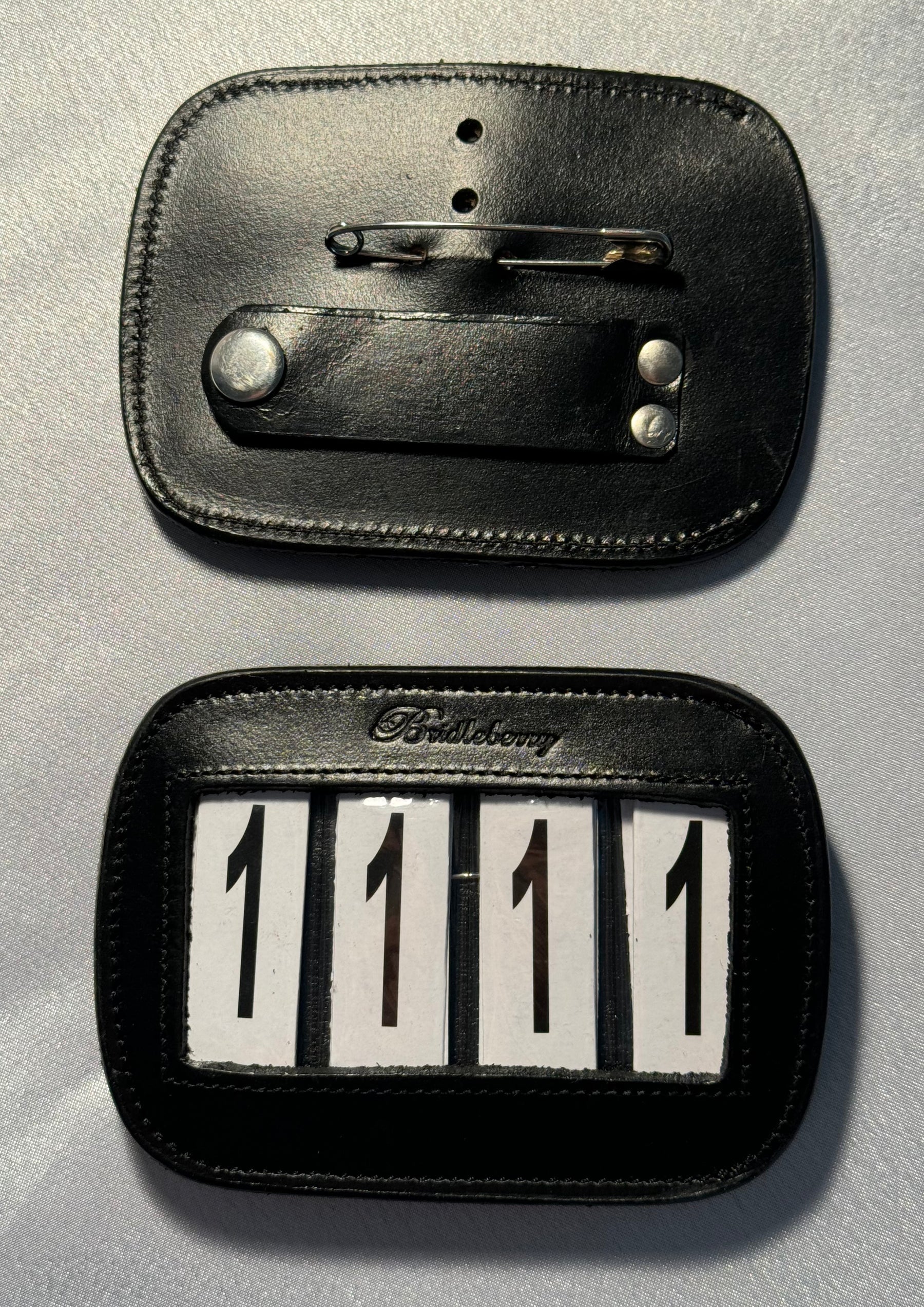 Competition Leather Number Holder Set of 2 - 4 numbers – Equine Essentials